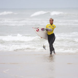 Damon® Smile Patient Spotlight: Pro Surfer Bethany Hamilton - Pioneer ...